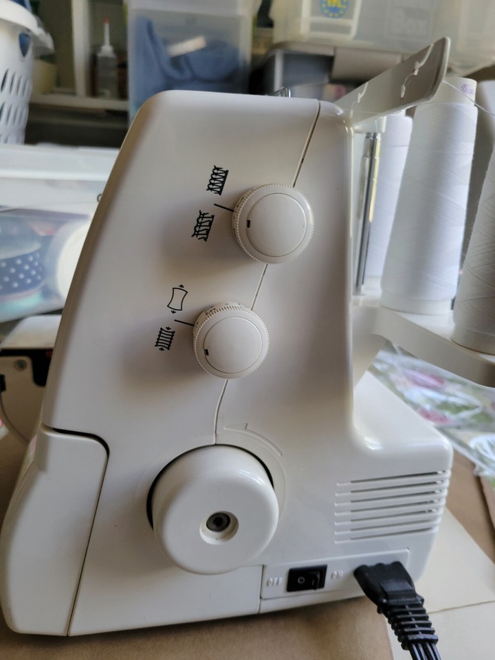 Kenmore Serger Sewing Machine Model # 385.16677700. | eBay