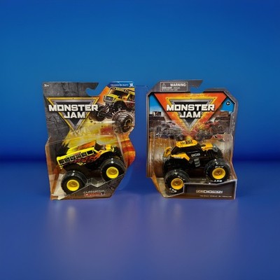 Spin Master Lot 2 Monster Jam JCB DIGatron Classroom Crusher Monster ...