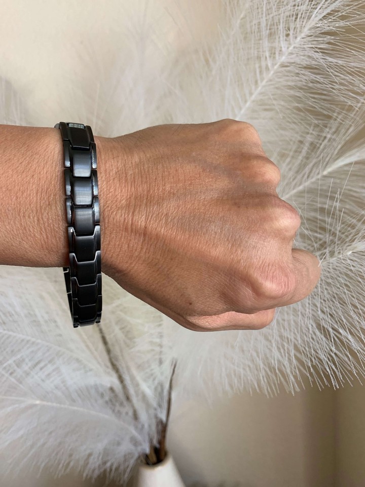 Black Magnetic Bracelet Christmas Gift Men Women Renew Balance Energy ...