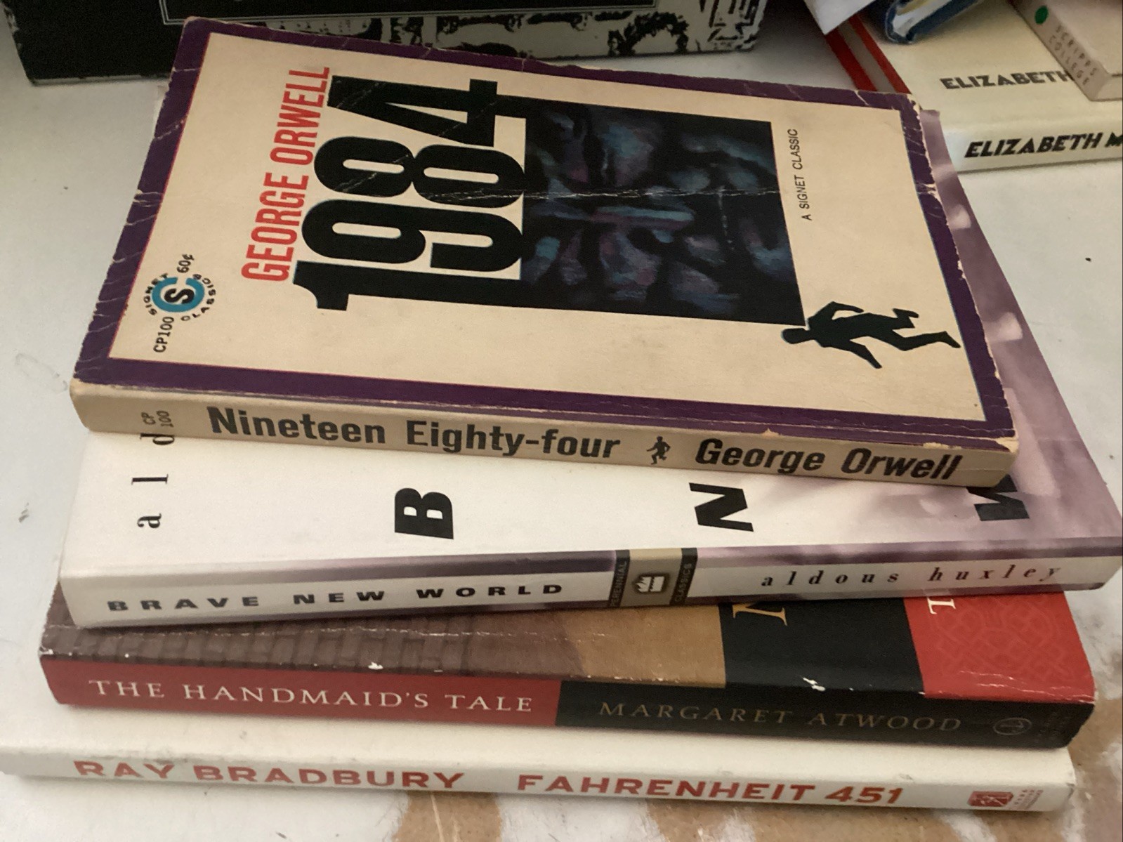 Lot 4 Orwell 1984, Handmaid’s Tale, Fahrenheit 451, Brave New World | eBay