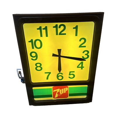 VINTAGE 1970s 7 UP STORE ADVERTISING LIGHTED WALL CLOCK HUGE RARE! | eBay