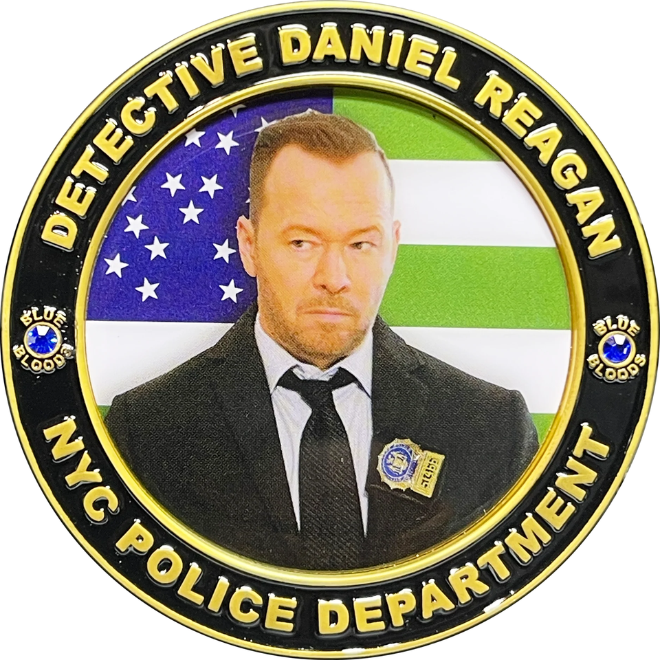 BL4-004 Blue Bloods NYPD Detective Daniel Reagan Police Officer Donnie ...