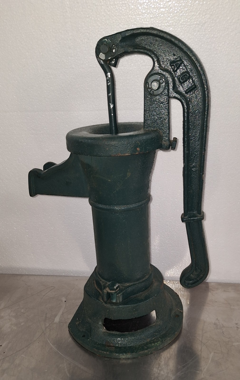 Vintage Cast Iron Pitcher Water Pump Green Finish Signed HARVARD AGI | eBay