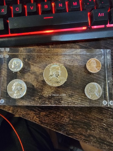 1963 Uncirculated PROOF Coin Silver Set In Lucite Block Paperweight $. ...