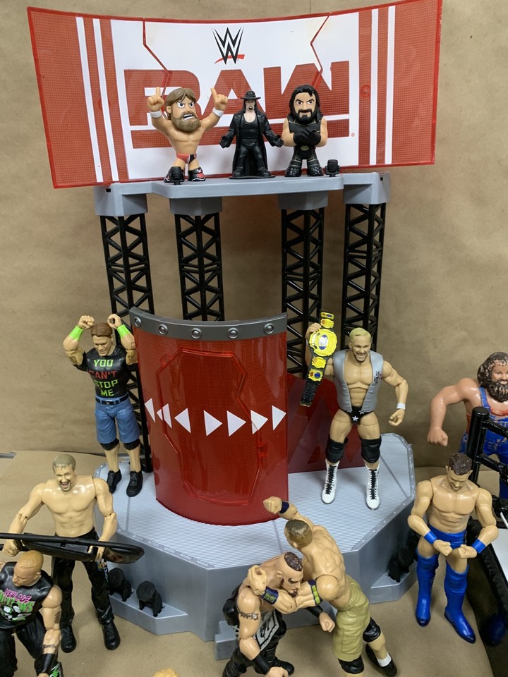 Vintage 1990s 2000s WWF WWE WCW Wrestler Action Figure Wrestling Ring ...