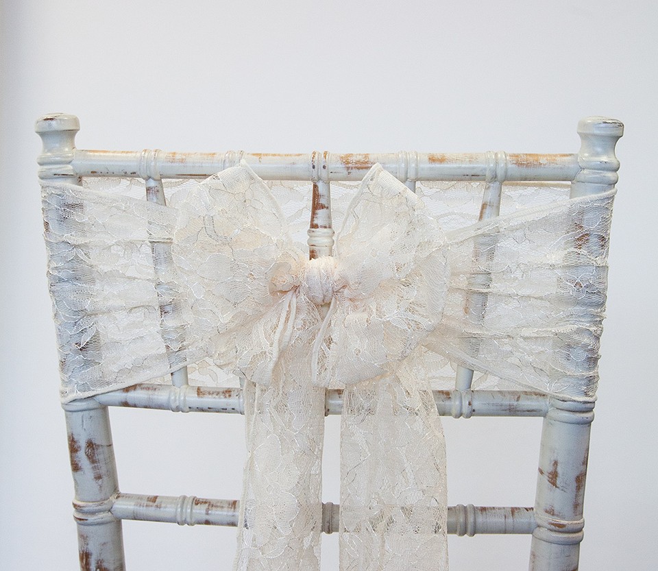 CHAIR COVER WEDDING EVENT DÉCOR LACE CHAIR BOW SASH VARIOUS COLOURS ...