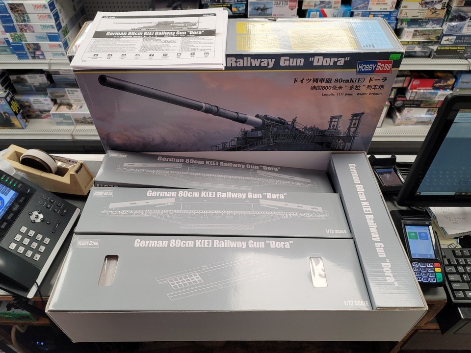 HobbyBoss - German 80cm K(E) Railway Gun "Dora" (1:72) | eBay