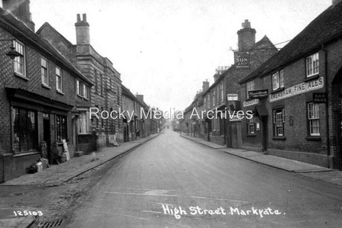 ctr-62 Street View, High Street, Markyate, Hertfordshire. Photo | eBay