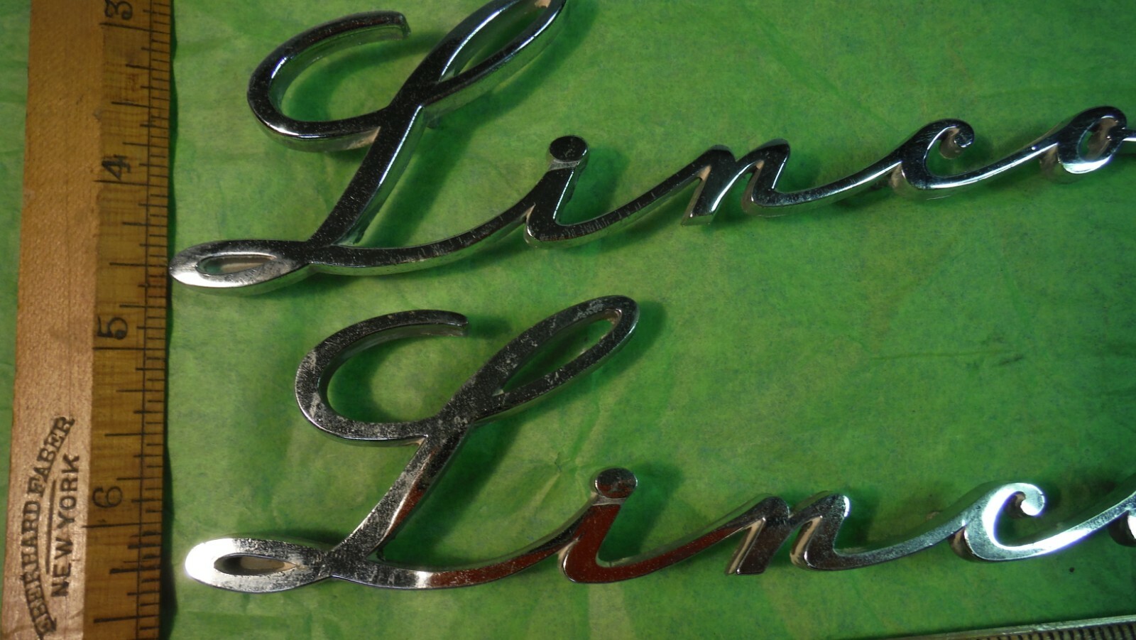 AT95 Lincoln Hood Side Wheel Cover Emblems Vntage 1947-48 CLUB COUPE ...