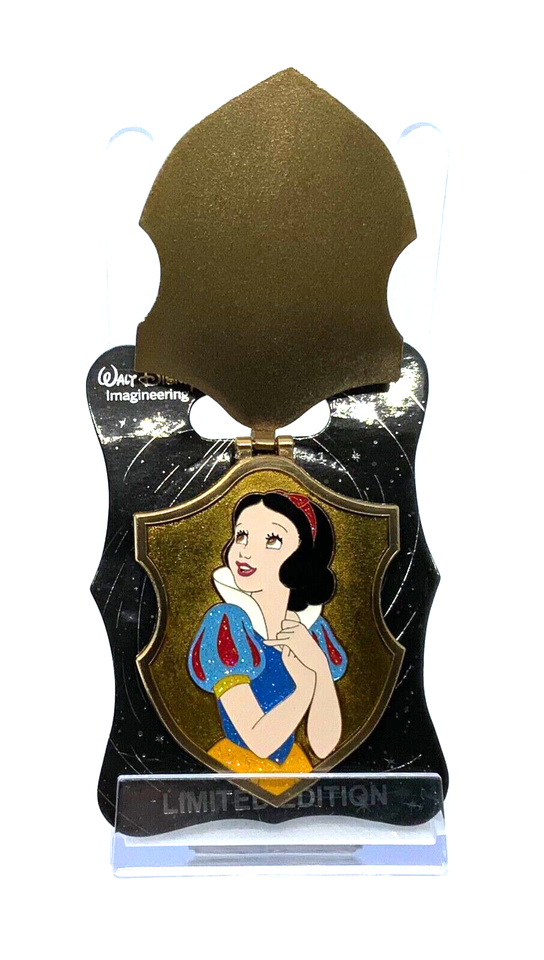 Disney WDI Gold Princess Crest Snow White Hinged LE 250 Pin | eBay