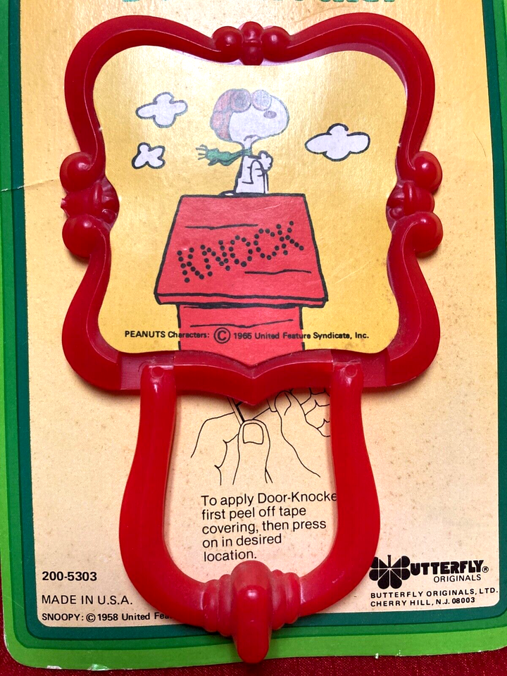NEW VINTAGE PEANUTS / SNOOPY - DOOR KNOCKER w/ SNOOPY & WOODSTOCK (Red ...