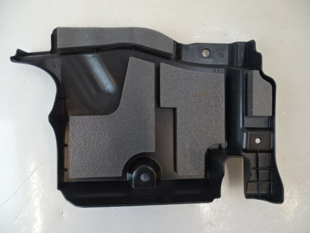 Lexus GX460 cover, engine cpompartment closure panel right 53795-60051 ...