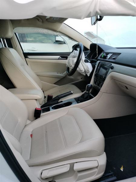 2012-2021 Volkswagen Passat Front Stabilizer Bar 561411303 OEM. | eBay