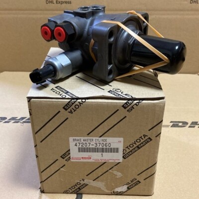 【NEW】Toyota Genuine 2002-2010 LAND CRUISER PRADO 4RUNNER Brake Master ...