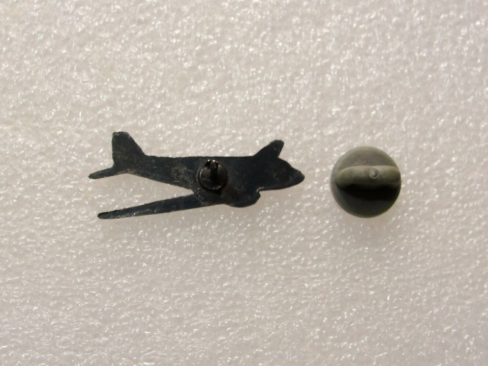 MILITARY Transport AIRCRAFT Hat Pin DOUGLAS DC-3/C-47 SKYTRAIN U.S ...
