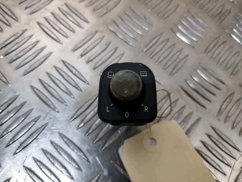 Bouton réglage rétroviseur rabattable - Volkswagen Golf V / Eos ...