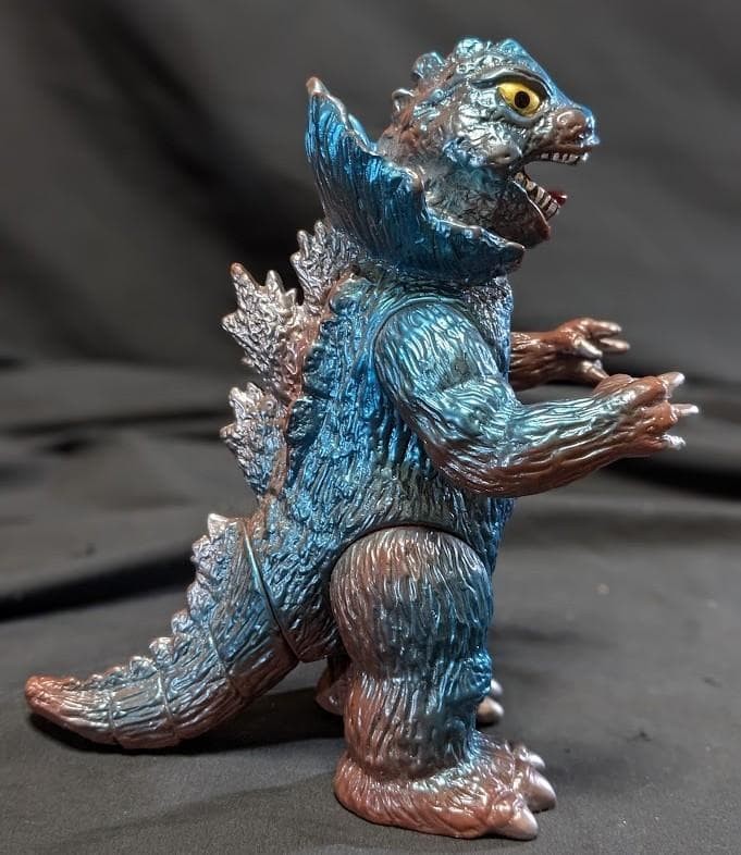 Jirass Ultraman Appearing Monster (Bullmarkk Reissue) Sofubi Figure | eBay