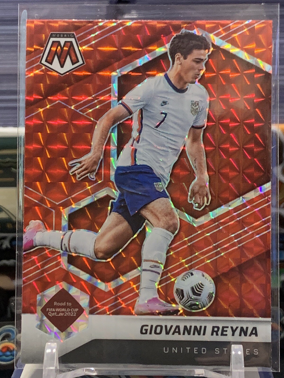 Giovanni Reyna 2021-22 Mosaic FIFA Road to World Cup Red Reactive Prizm ...