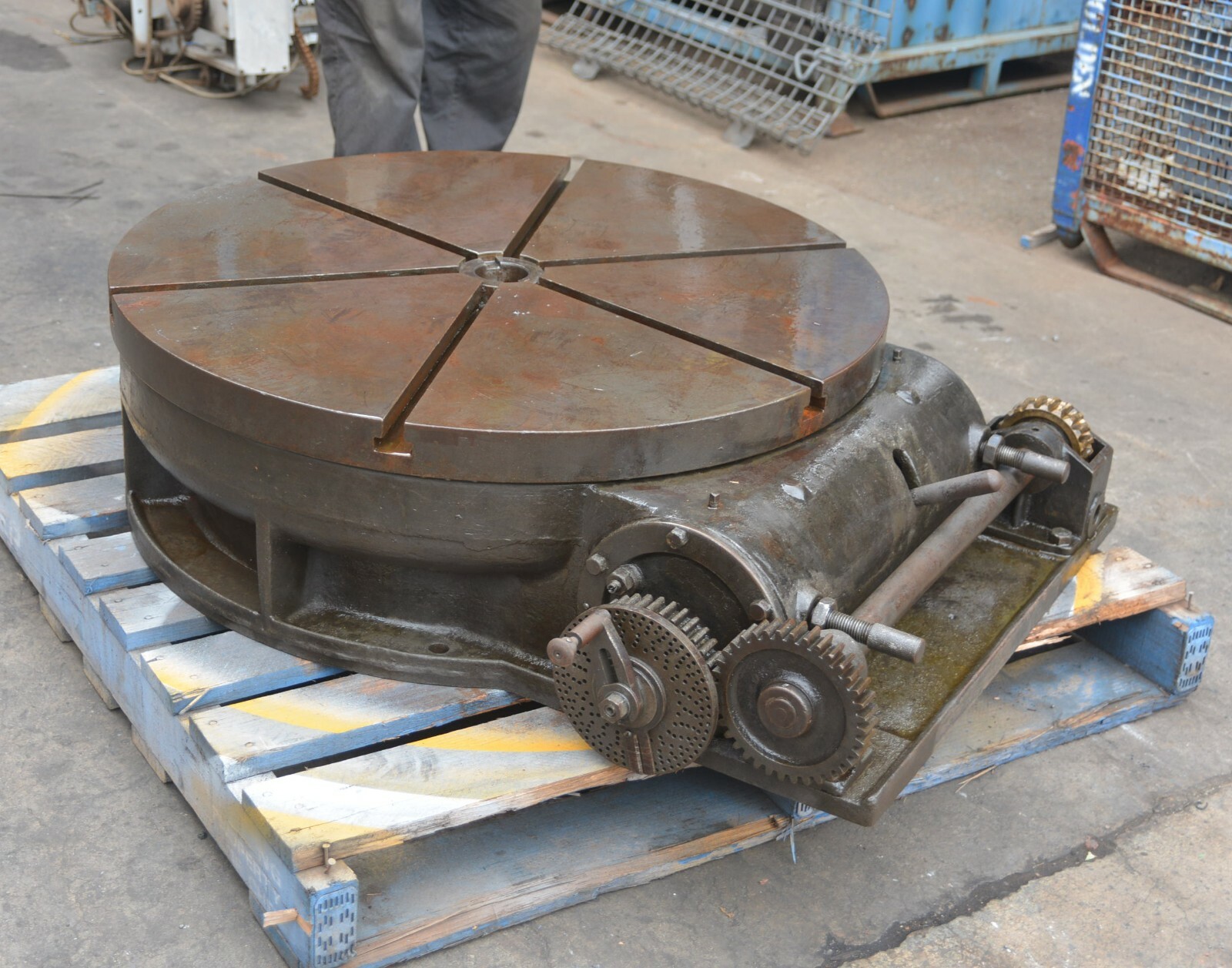 Milling Machine Rotating Table Turntable 900mm diameter 675kg | eBay