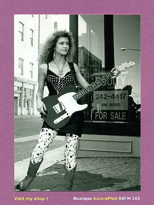 PHOTO DE PRESSE MUSIQUE : SUSAN MARSHALL, MUSICIENNE FOLK-ROCK, 1985 ...