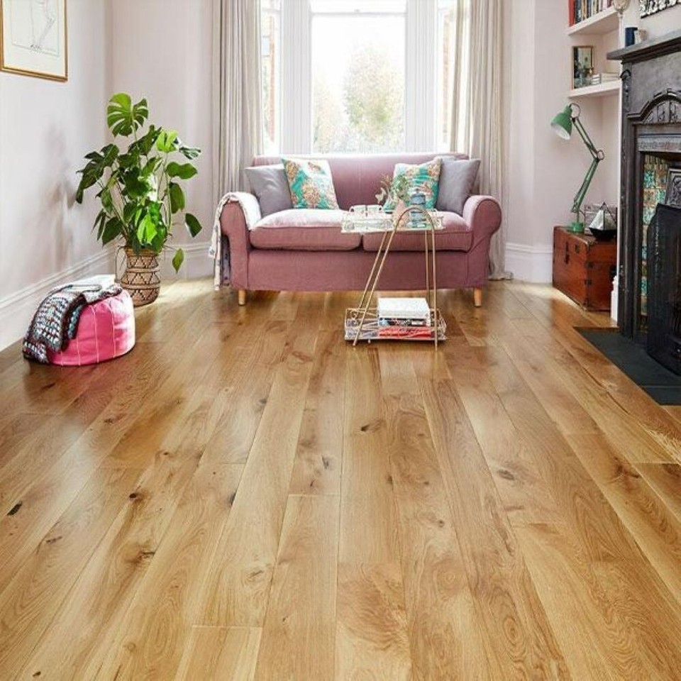 £30 SPECIAL OFFER Engineered Smooth Oak Wood Floor 14 x 125 x RL (mm ...