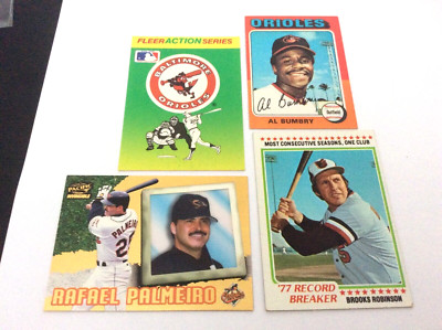 Vintage Lot Baltimore Orioles, 1975 Topps MINI Bumbry, '78 Topps Brooks ...