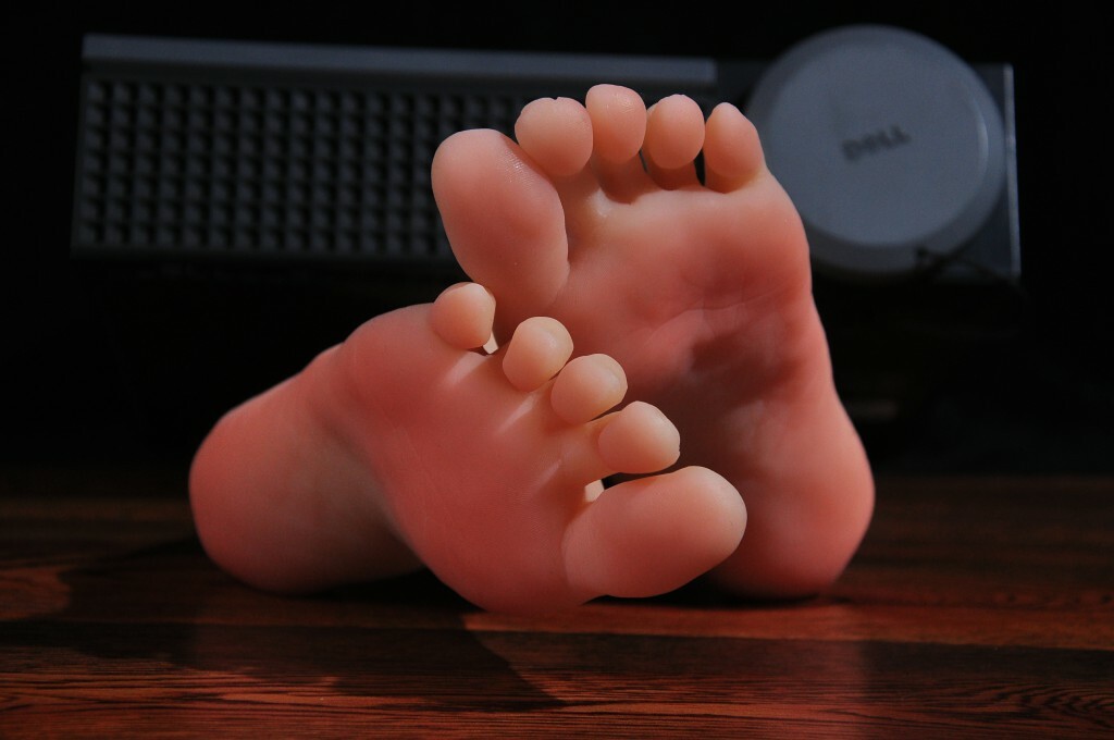 Silicone Men Feet Mannequin One Right Left Lifelike Model Legs Display ...