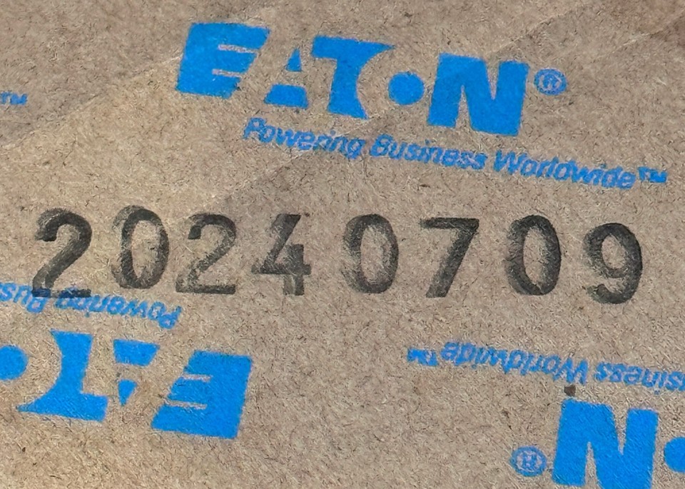 60-Pack Eaton 20A 125V GFCI Outlets, White Slim Design Duplex ...