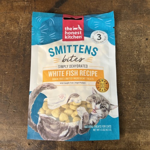 The Honest Kitchen Smittens Bites - Heart-Shaped White Fish Cat Treats ...