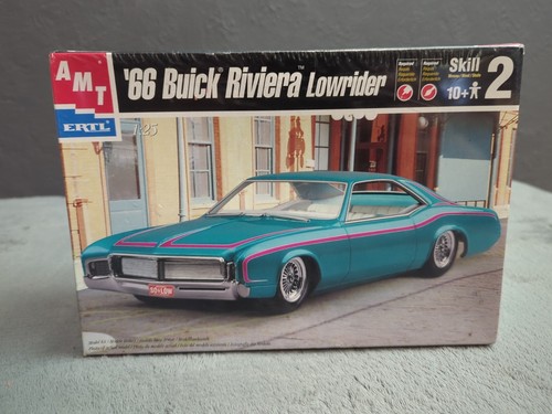 AMT 30084 - 1:25 - 1966 BUICK RIVIERA "LOWRIDER" (NEW, factory-sealed ...