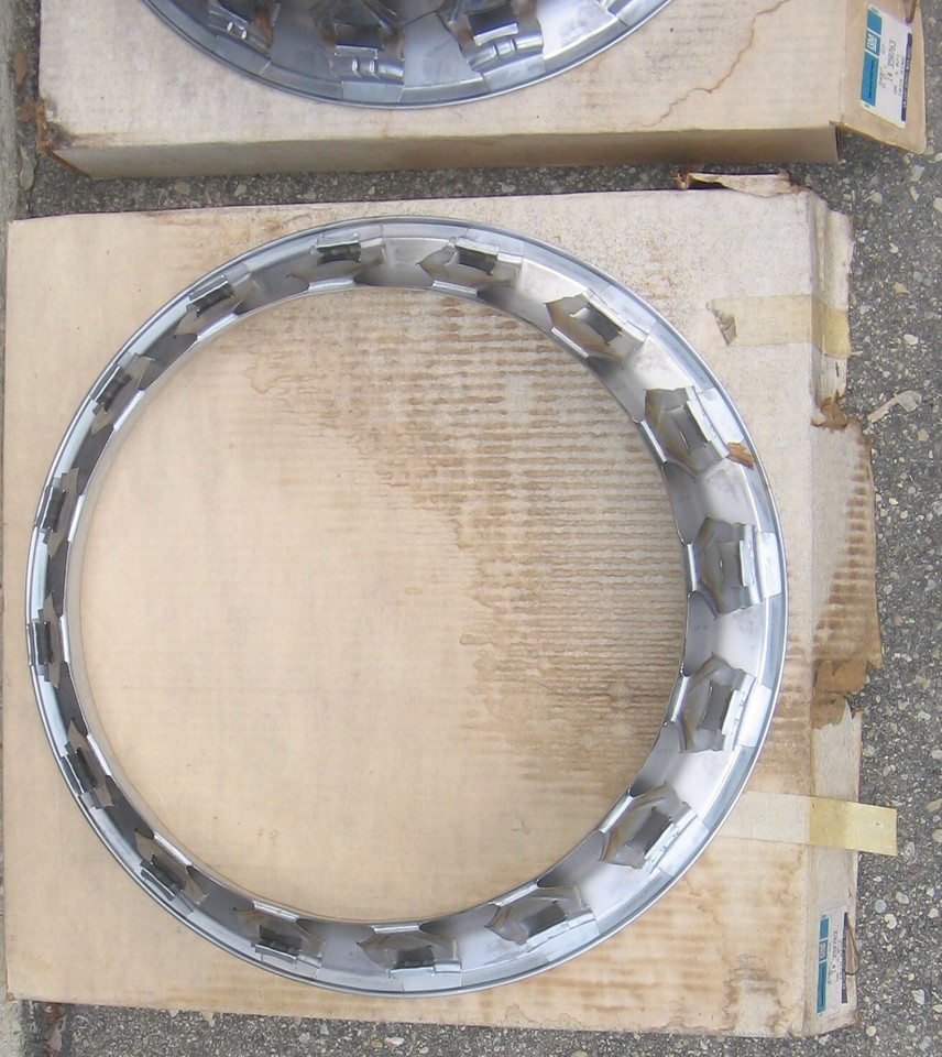 NOS Chevy GMC Pickup Truck 359763 Rally Wheel Trim Ring 15 x 7 Set of 4 ...