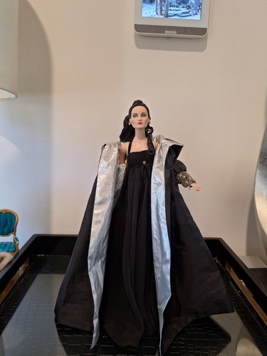 ROBERT TONNER FASHION DOLLS COLLECTION!! DARK EMBRACE ENSEMBLE!! GOWN ...