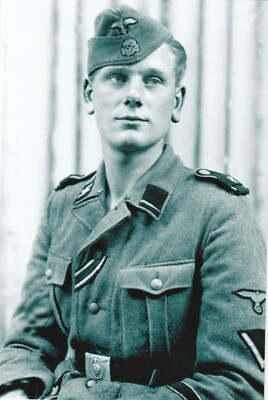 WW II - German Photo -- Soldier | eBay