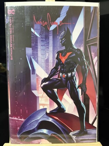SIGNED MICO SUAYAN BATMAN BEYOND NEO-YEAR #1 Variant Batman Jim Lee ...