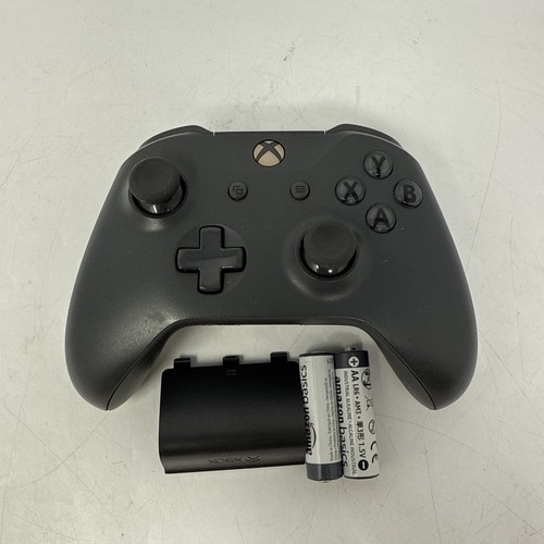 Microsoft Xbox One Wireless Controller Model 1708 - Dark Gray Tested ...