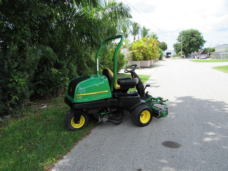 2018 John Deere 2500B Triplex PrecisionCut Greens Mower Diesel Engine ...