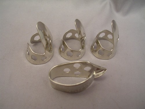 4 PC DUNLOP .018" NiCKEL SILVER FINGER PICK SET WITH .025" THUMPICK | eBay