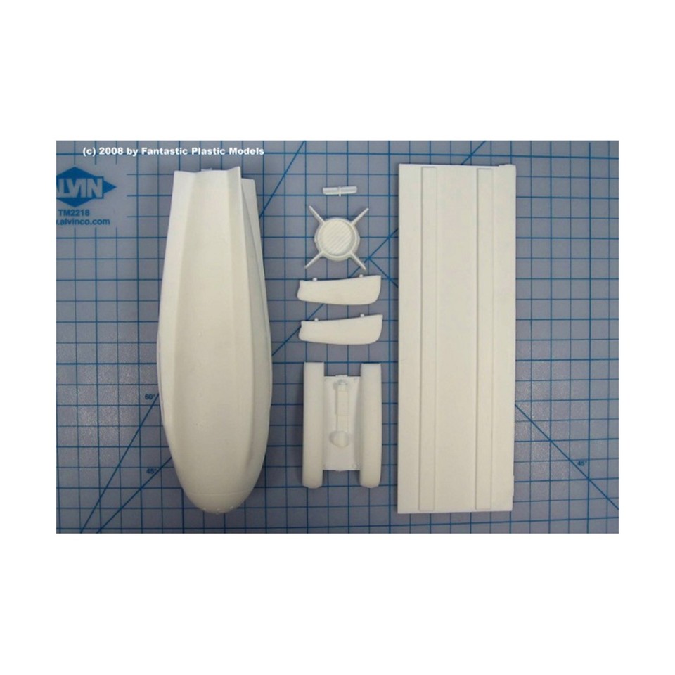 Fantastic Plastic Model Kit Weltraumschiff 1 from Spaceship 1 Launches ...