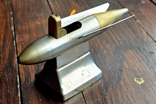 Rare Vintage Unique Design Torpedo-Rocket Automatic Petrol Table ...