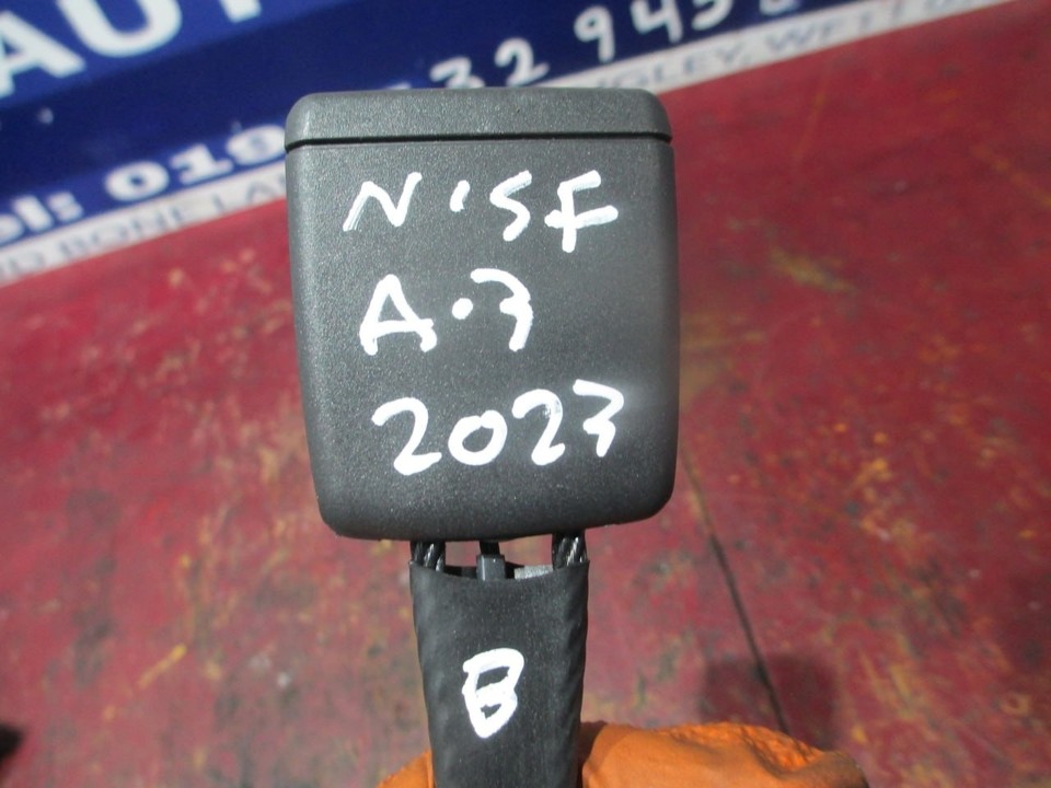 AUDI A3 2023 BUCKLE FRONT LEFT OR RIGHT SIDE 8Y0857755 | eBay UK