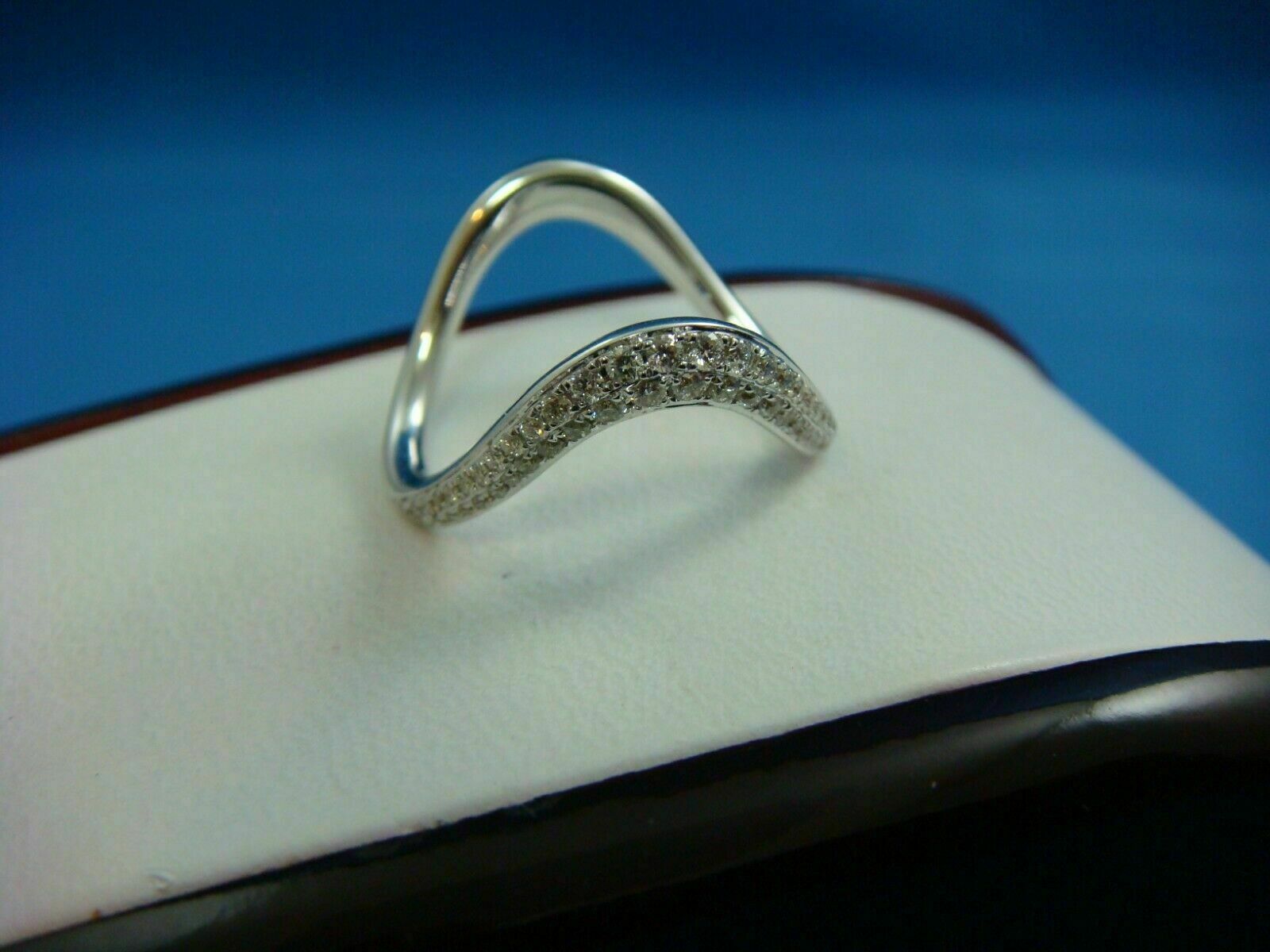 Women's Unique Stylish Curve 935 Silver Ring With Shiny Simulated White ...