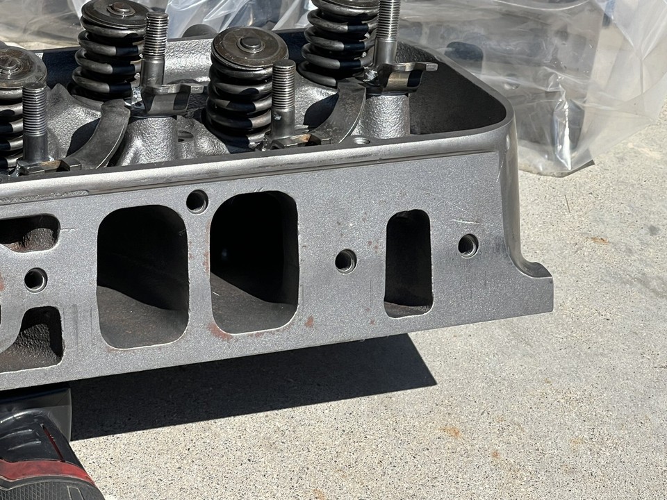 396 427 454 LS6 BBC Big Block Chevy rectangle port heads 3994026 NOS ...