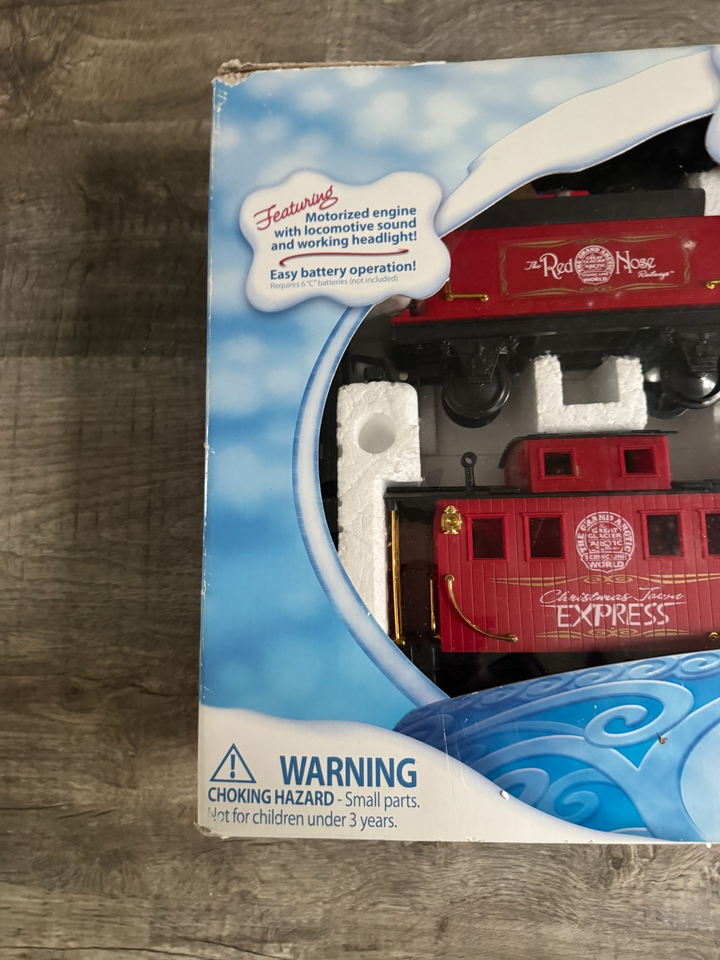 Rudolph Red Nosed Reindeer 2006 Christmas Town Express Battery Operated ...