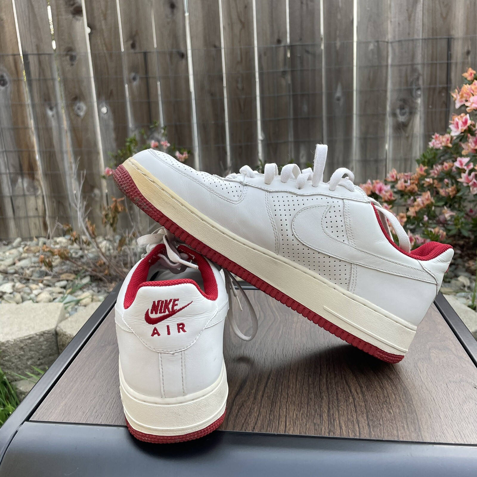 2005 Vintage Nike Air Force 1 Low Drum Roll white red… - Gem