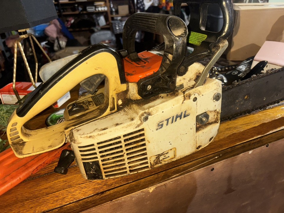 Stihl 009L Chainsaw With 18" Bar And Chain | eBay