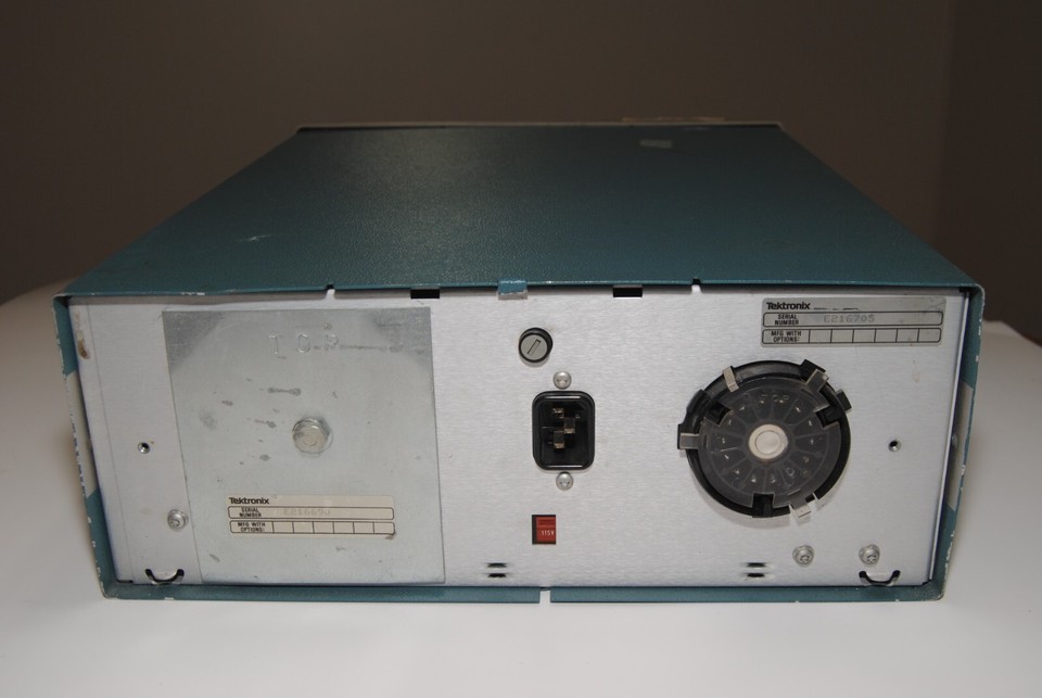 Tektronix 2225 50mhz oscilocope F/ for parts only | eBay