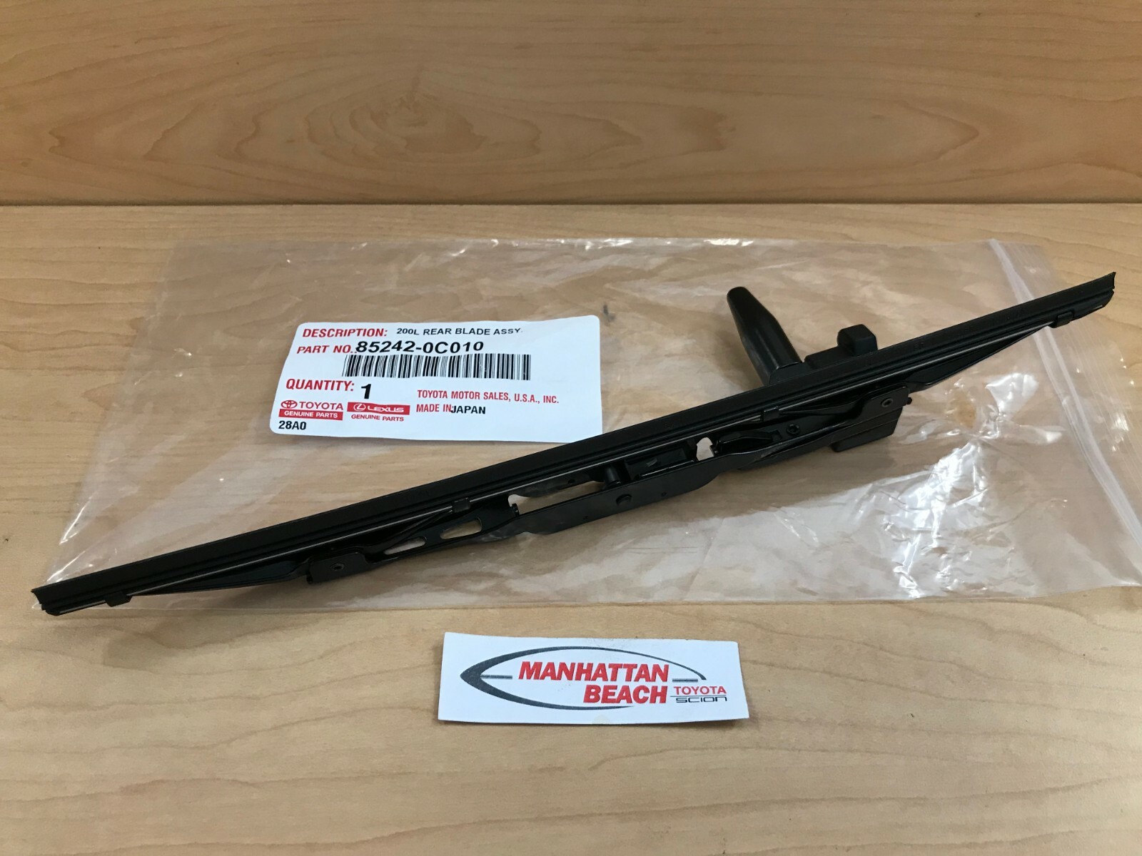 2008-2020 SEQUOIA Rear Wiper Blade NEW Genuine Toyota OEM 85242-0C010 ...