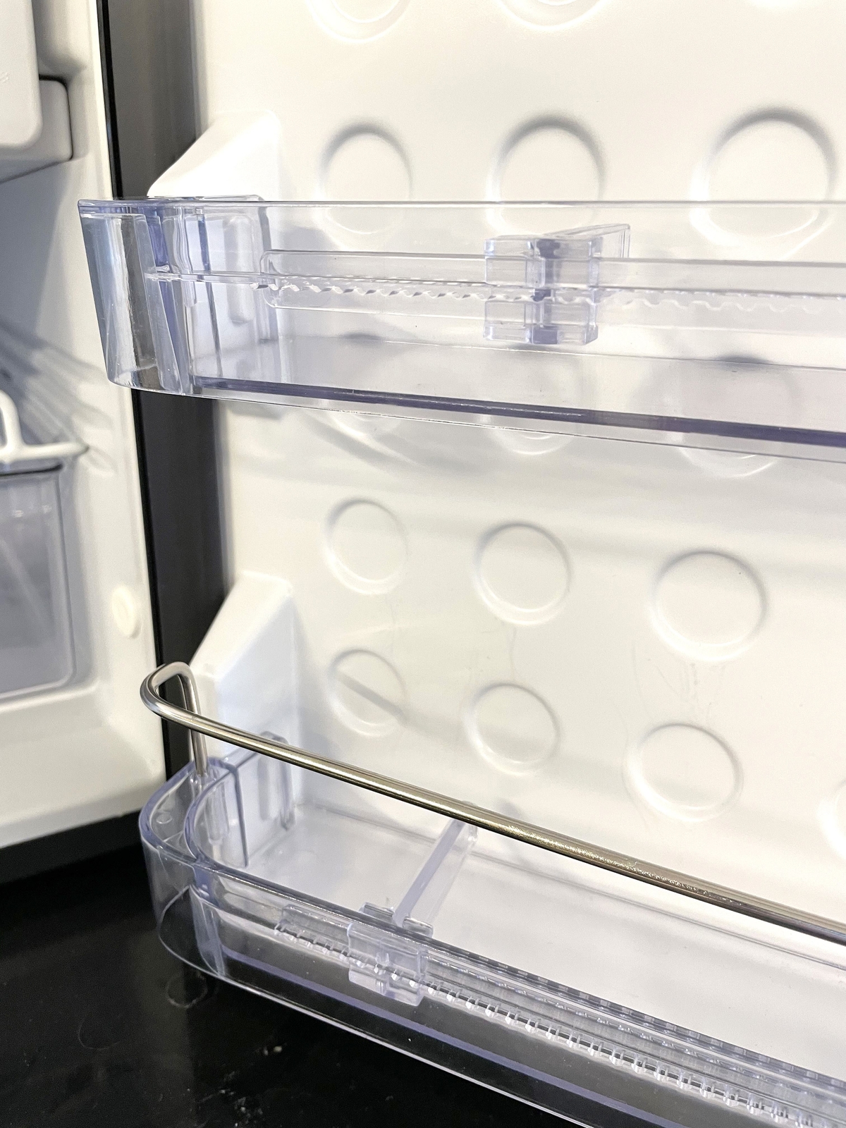 JK F50 Silver 12 Volt Compressor Fridge | Grelly UK