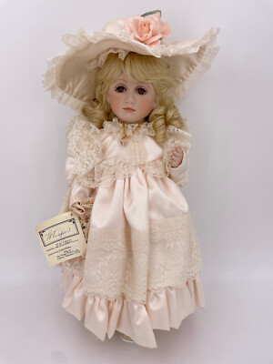 Vicki Walker Collection-Whisper Porcelain #24/350 18" #VW024 | eBay