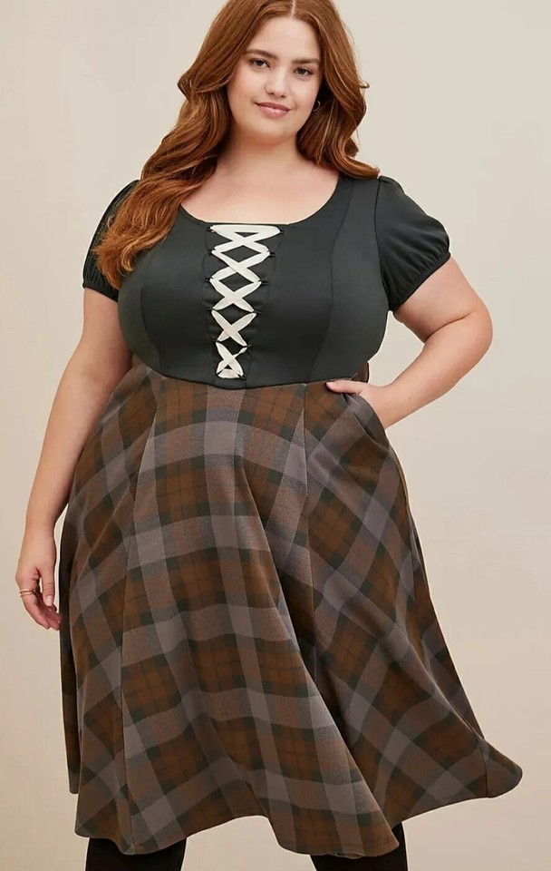 Torrid Official Outlander Halloween Fit & Flare Dress Plus Size 0X/L/12 ...